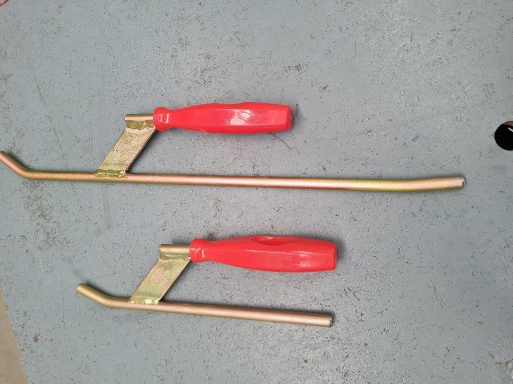 TECHNIQUE -STEEL BRICK JOINTER - Langys Seaford